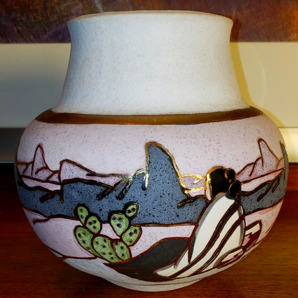 Gina Arrighetti | Art | Gina Arrighetti Native American Signed Pottery ...